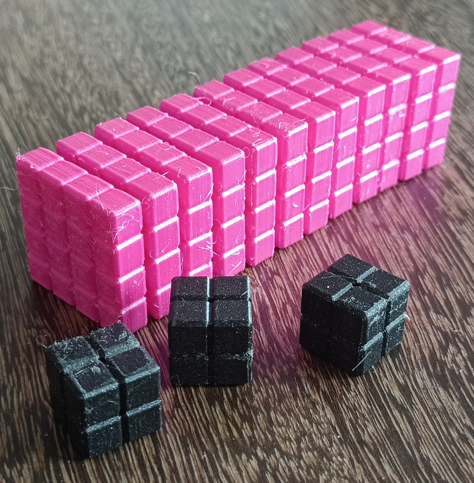 Welt der Geduldspiele: Eine 6x6x6-Box von Patrick Hamlyn