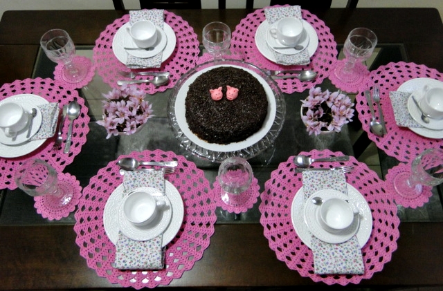 Mesa posta - rosa - Casos de Bethyca