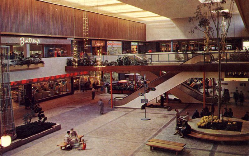48 Amazing Pics Show American Shopping Malls in the 1950s and 1960s ...