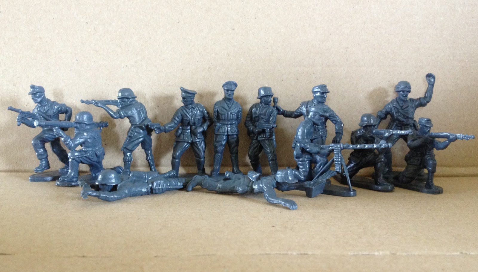 Commander of Plastic Men!: MATCHBOX 1/32 SCALE