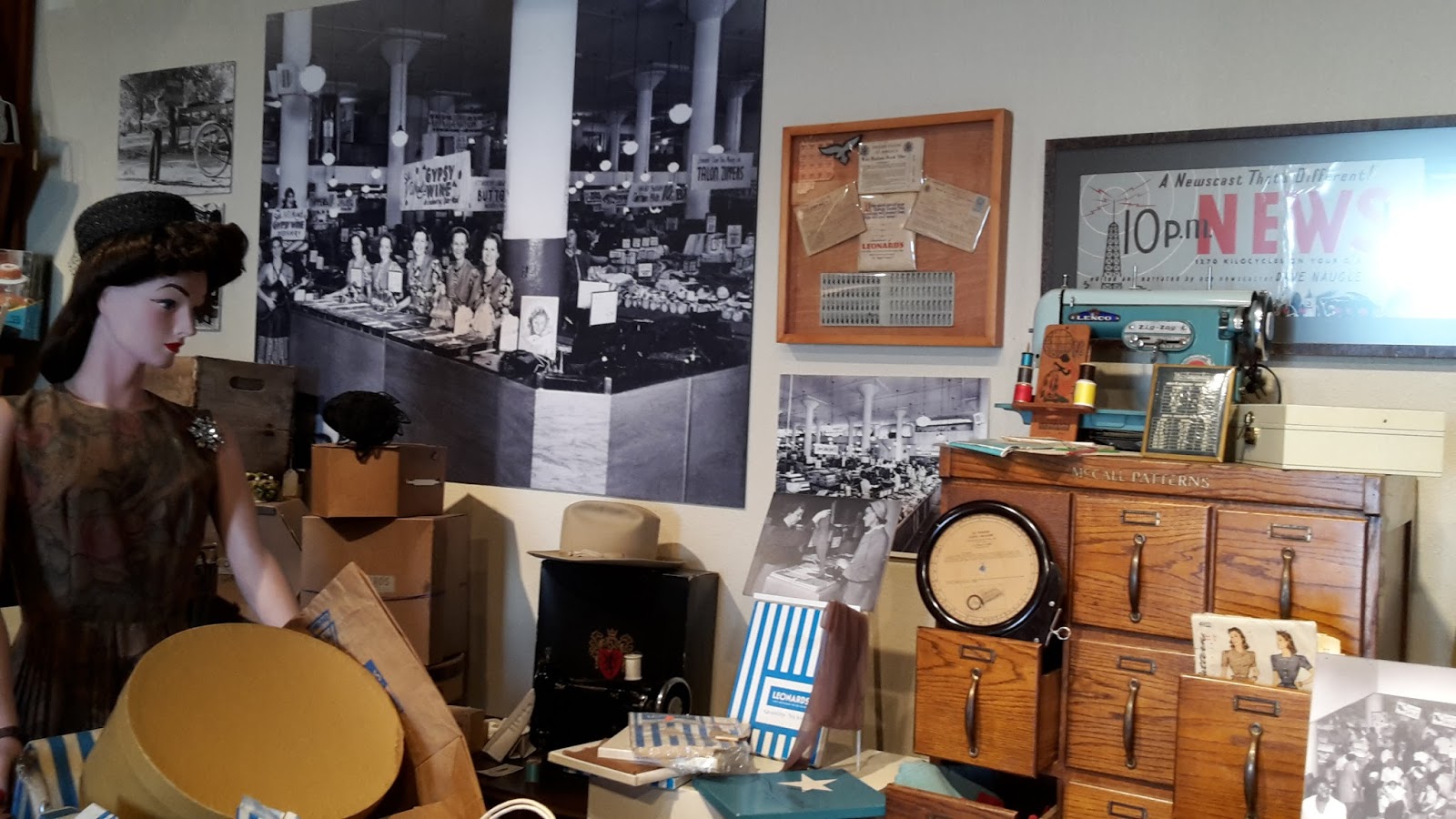 Cozy in Texas: Leonard's Department Store Museum