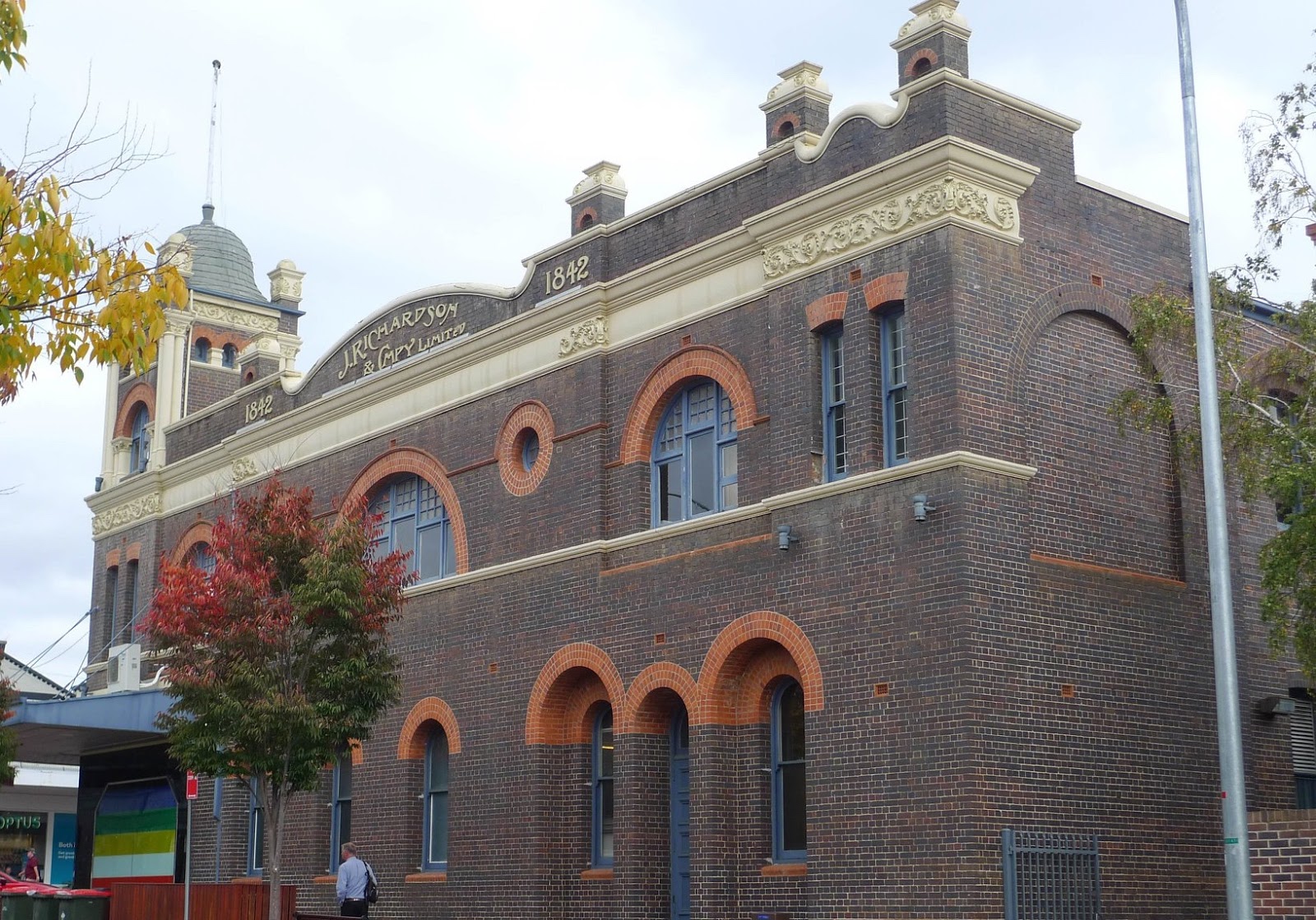 Historical Australian Towns: Armidale, NSW: Heritage, Museums and Galleries