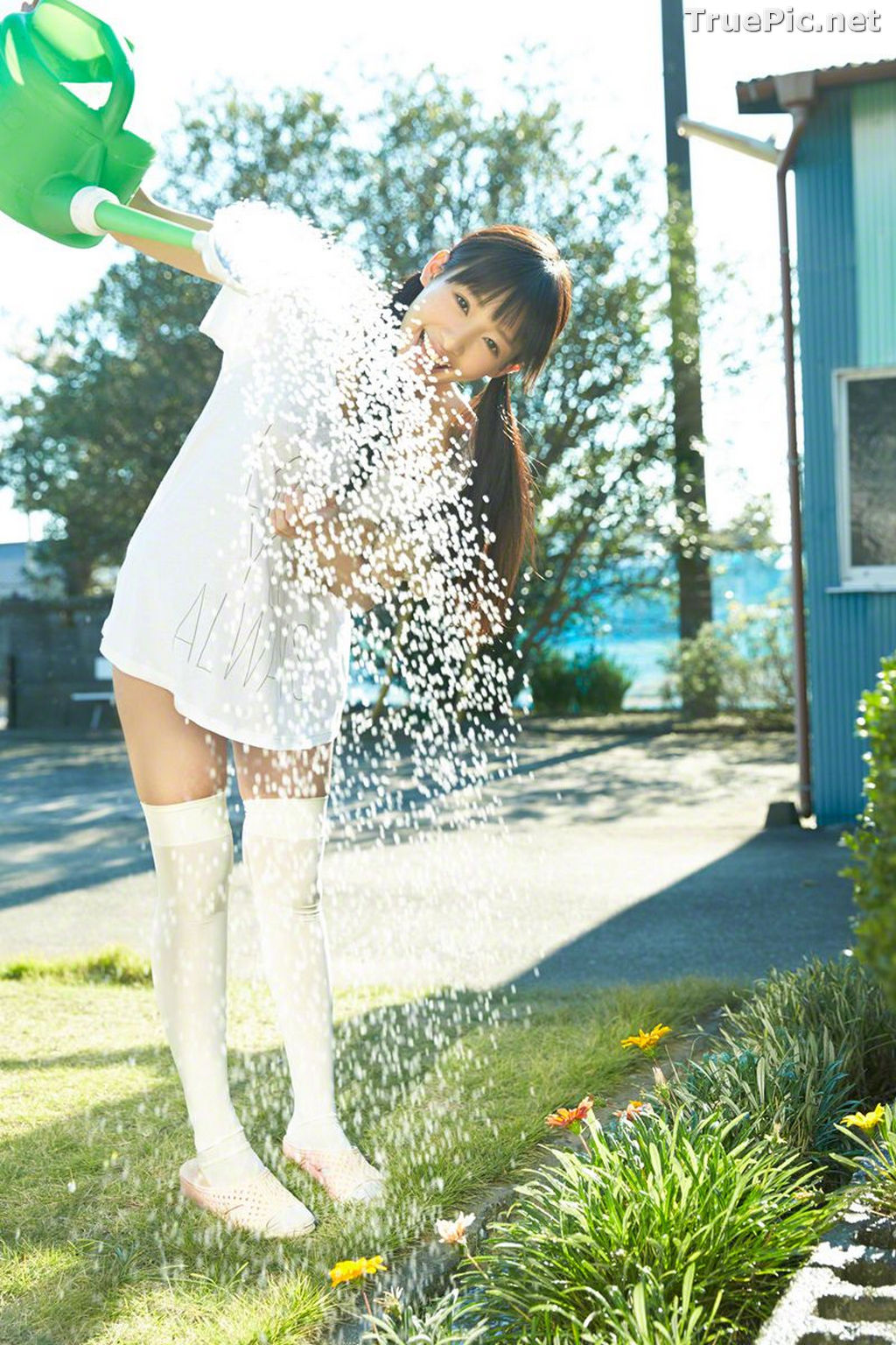 Wanibooks No 133 Japanese Model And Singer Hikari Shiina