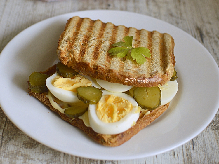 GĖRIMŲ IR PATIEKALŲ MAGIJA: Sotus sumuštinis su speltų duona ir ...