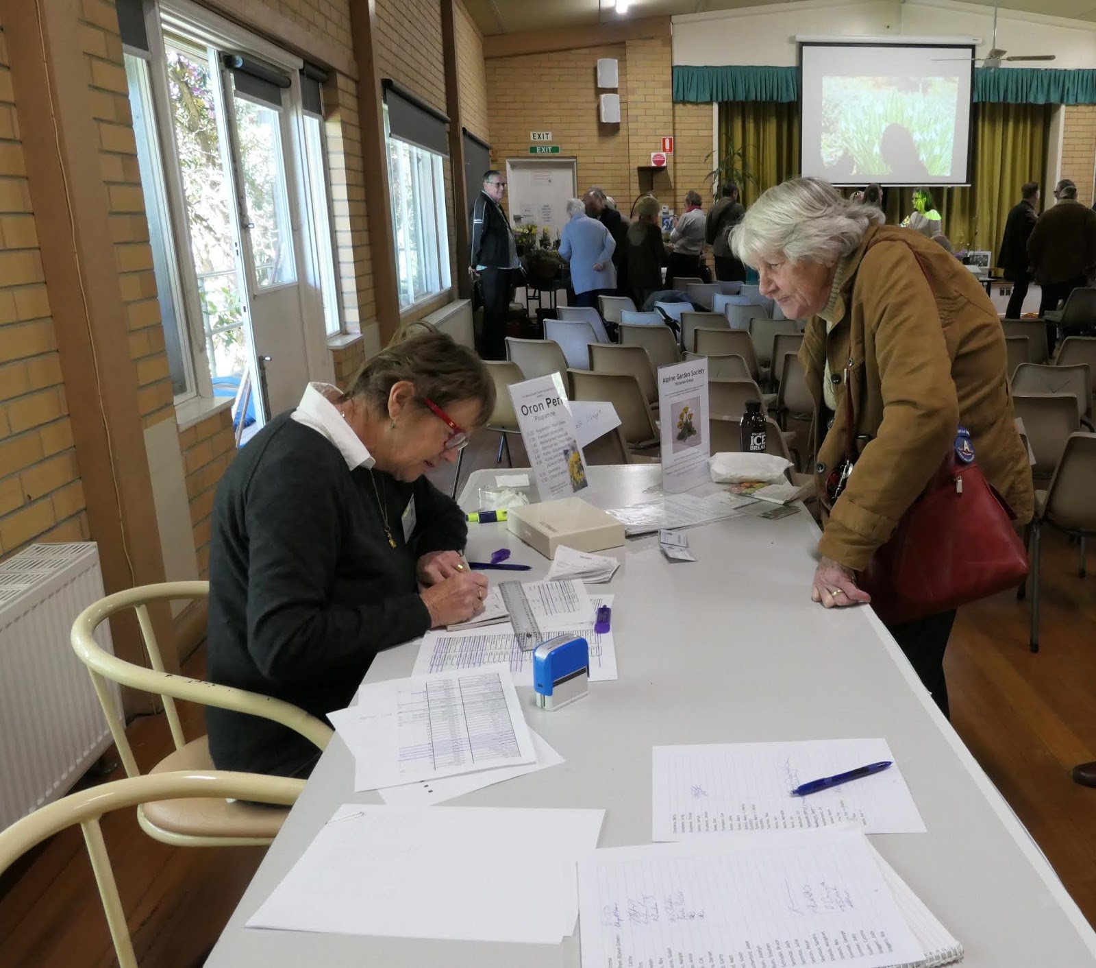 Alpine Garden Society Victorian Group: Oron Peri Talk.