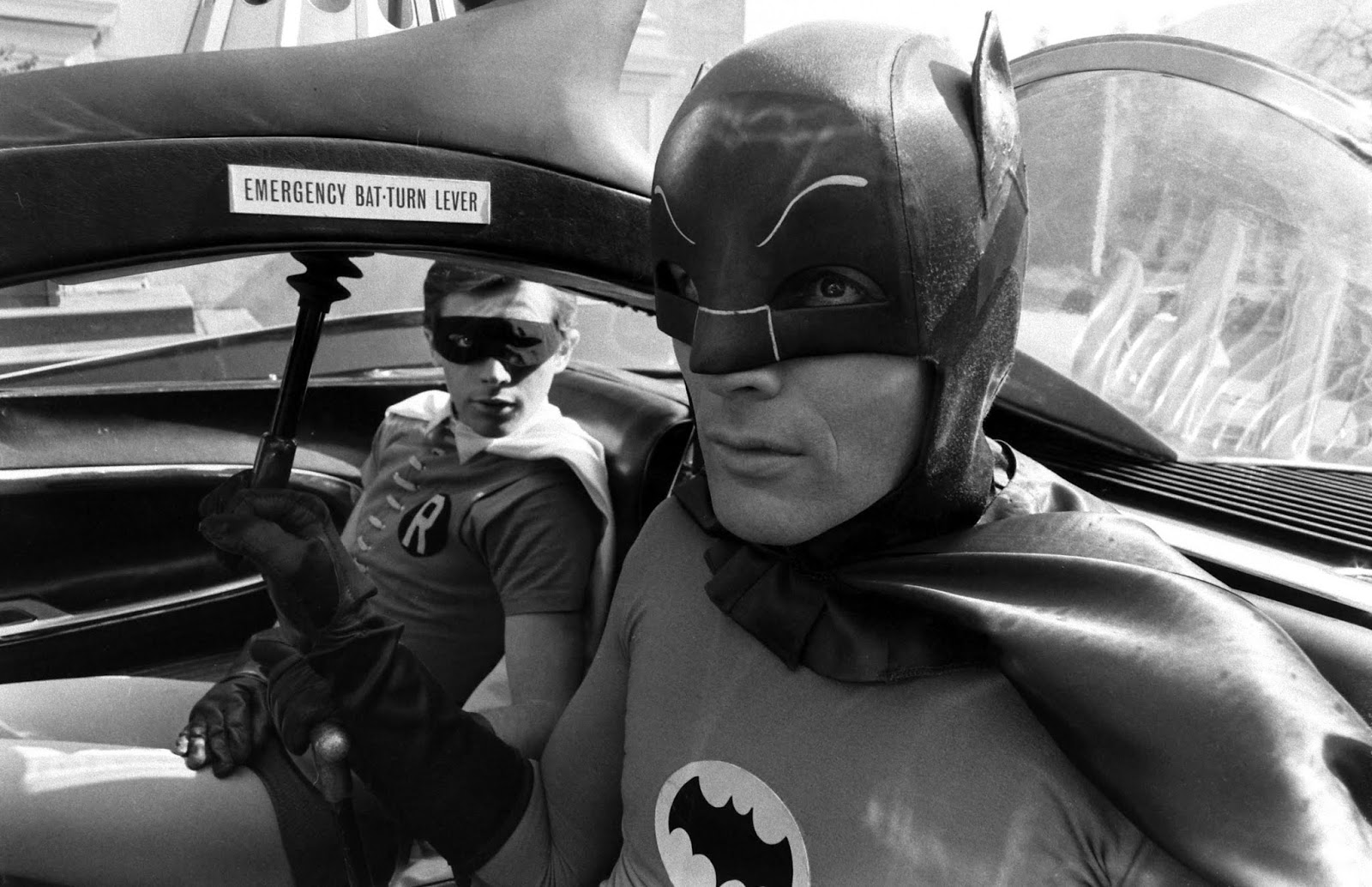 Rare and Amazing Behind the Scenes Photos From the Set of 'Batman' TV ...