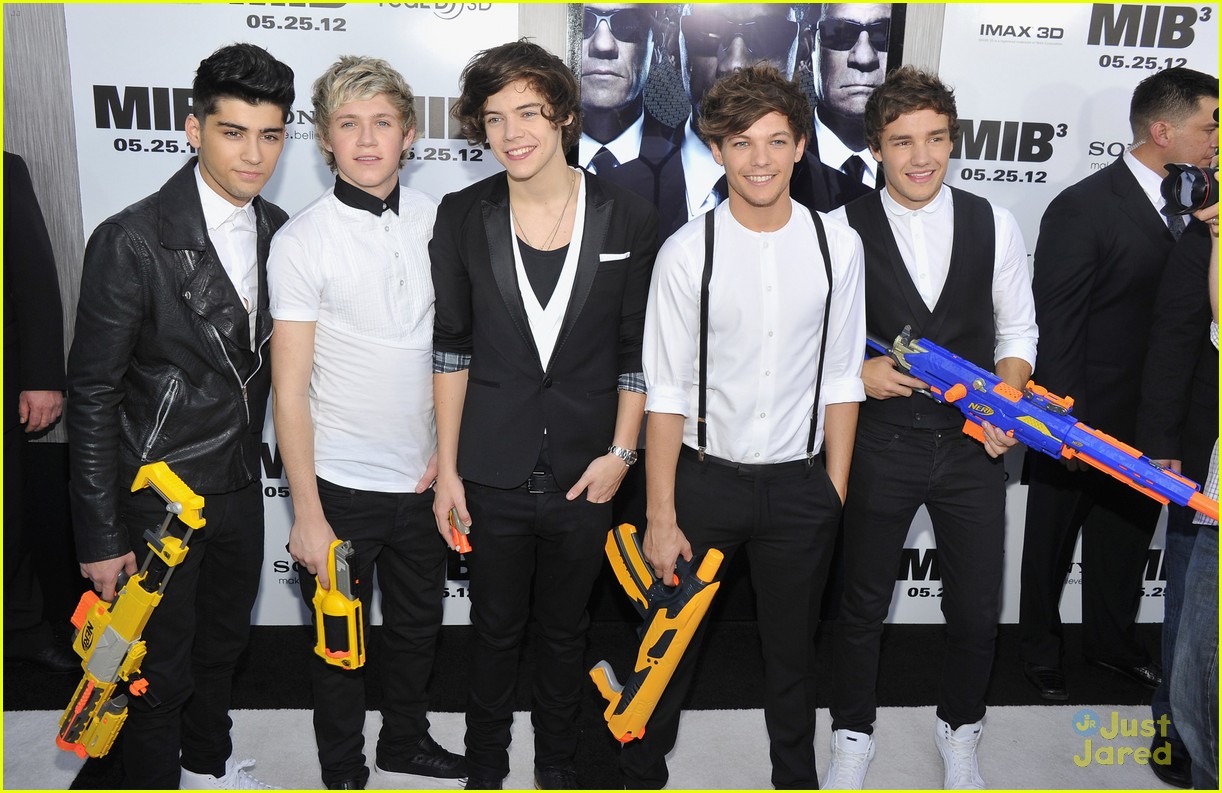 Foto-Foto One Direction [80+ Foto One Direction Terbaik]