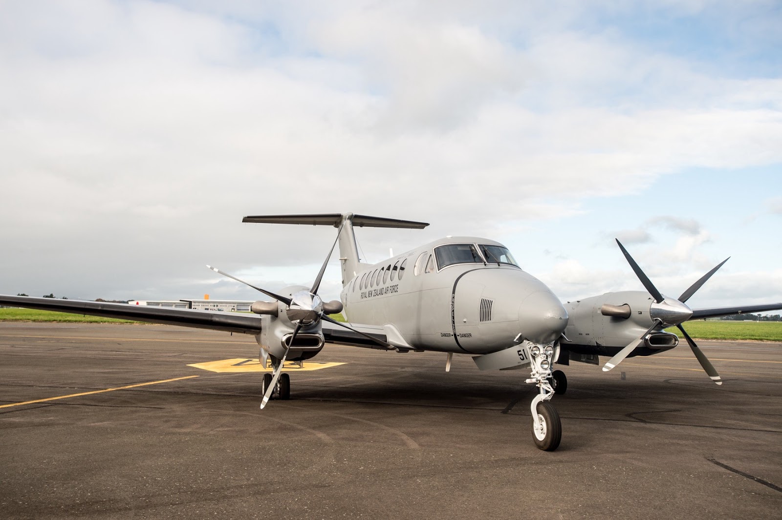 DEFENSE STUDIES: Hawker Pacific Deliver the Final of Four Modified King ...