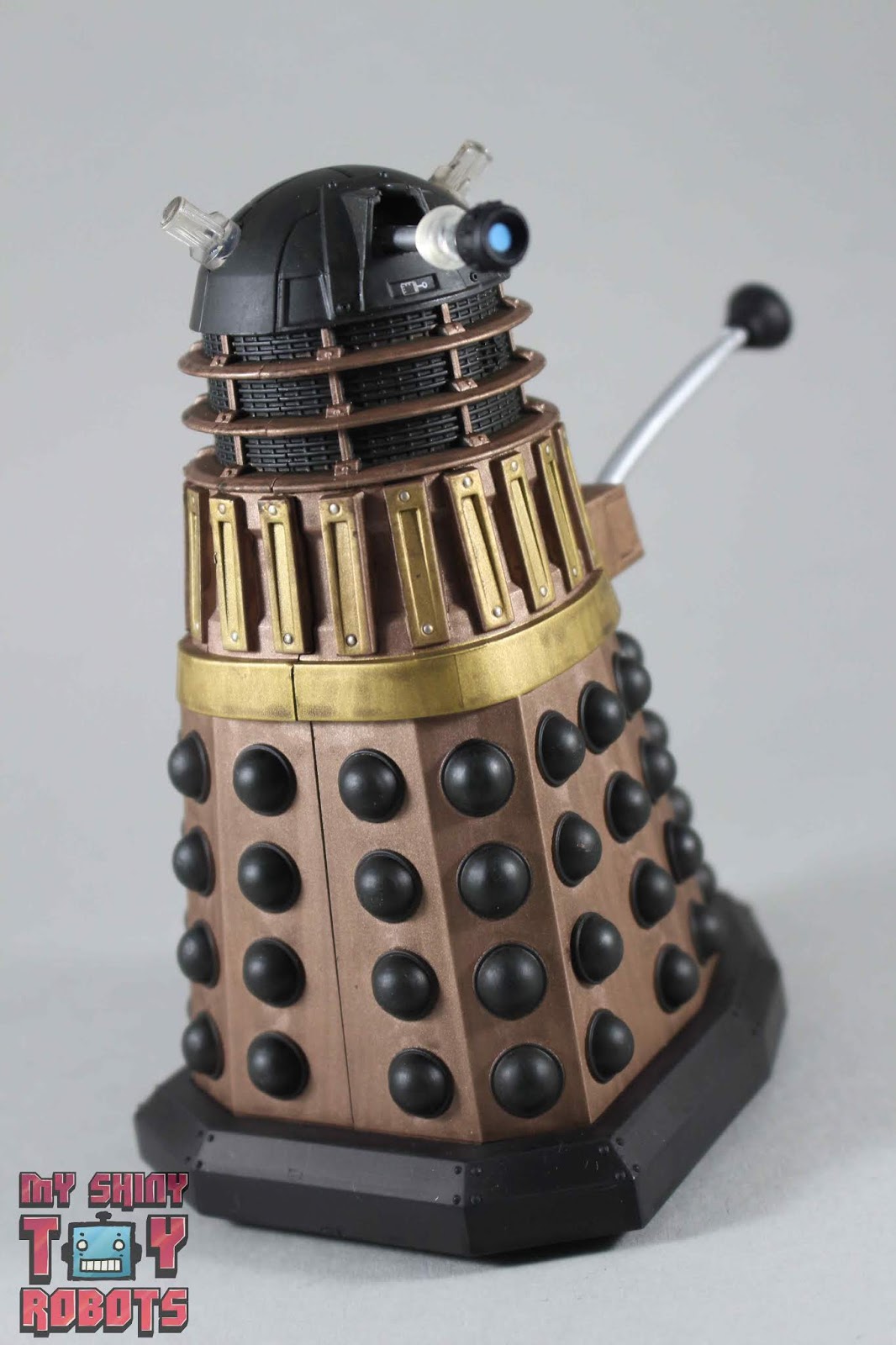 My Shiny Toy Robots: Toybox REVIEW: Doctor Who Seventh Doctor & Axis ...