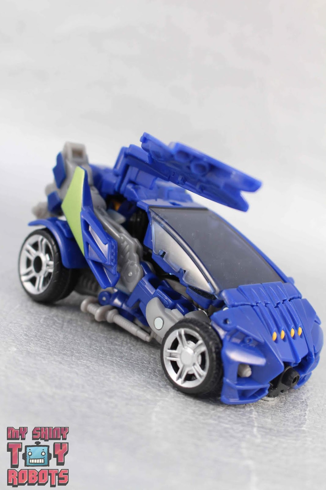 My Shiny Toy Robots: Toybox REVIEW: Transformers: The Ride 3D Deluxe ...
