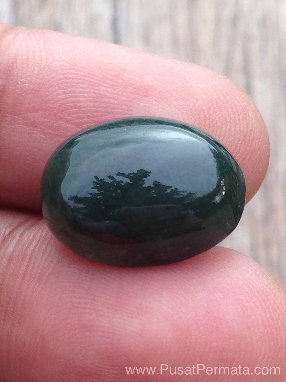 Jual Permata Borneo: Batu Permata Hijau Garut