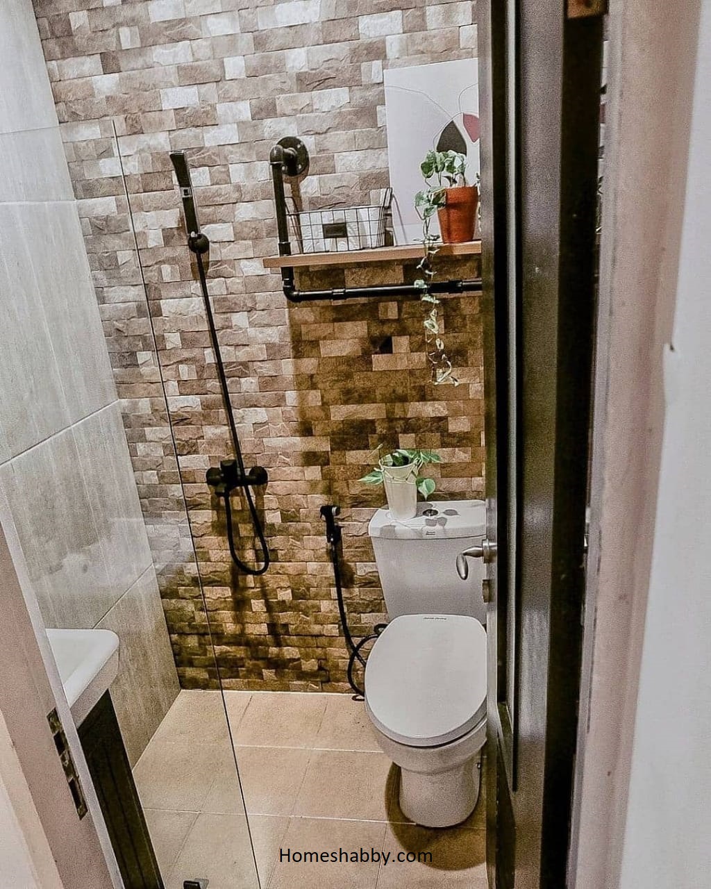 6 Desain Kamar Mandi Minimalis Cocok Di Rumah Super Sempit ...