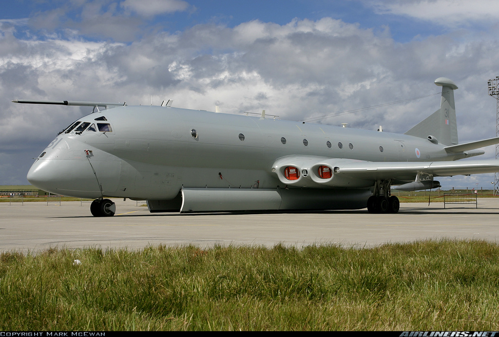 Military Information House: Hawker Siddeley Nimrod