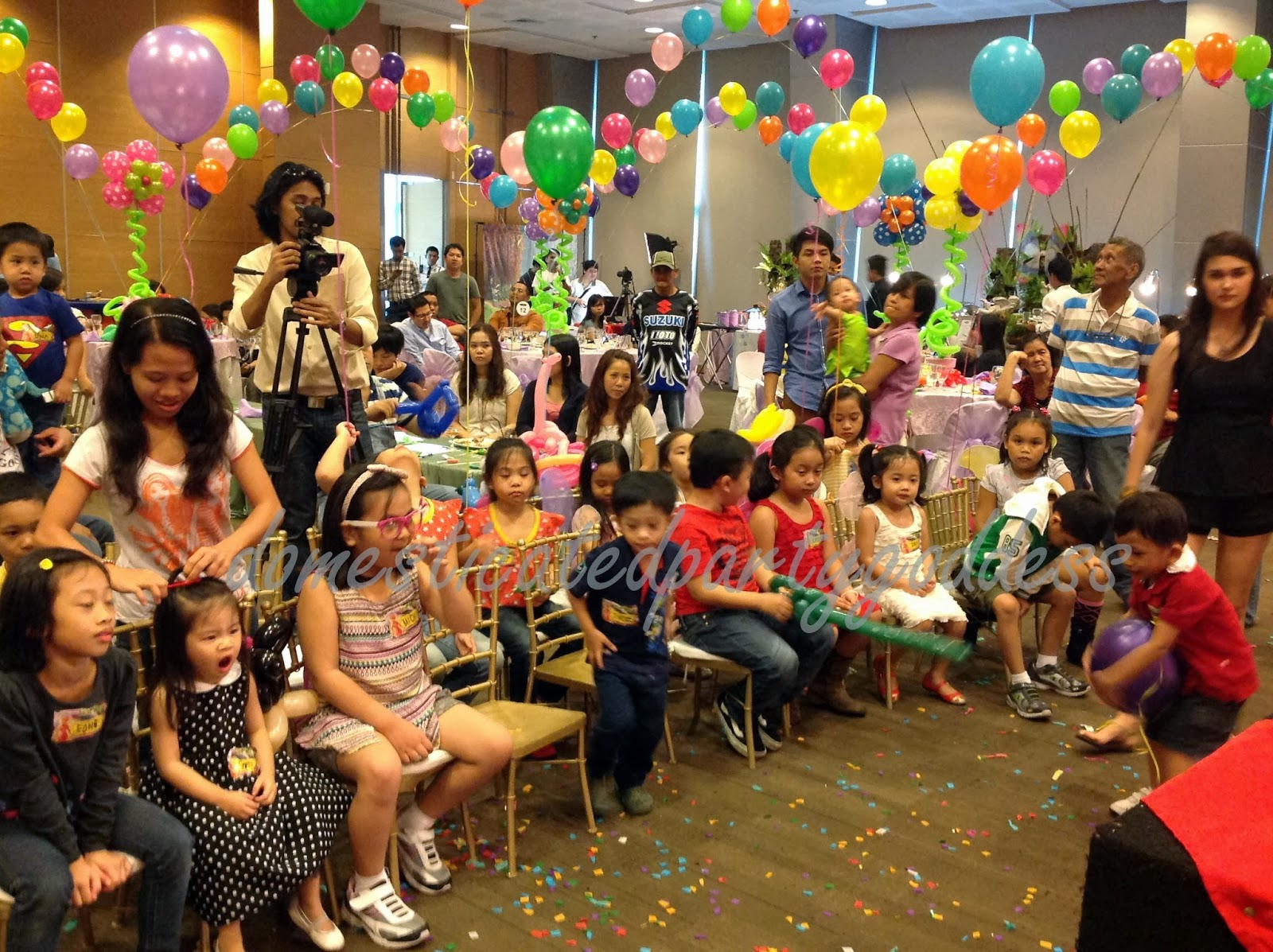 Domesticated Party Goddess: Party Venue : Unilab's Bayanihan Center