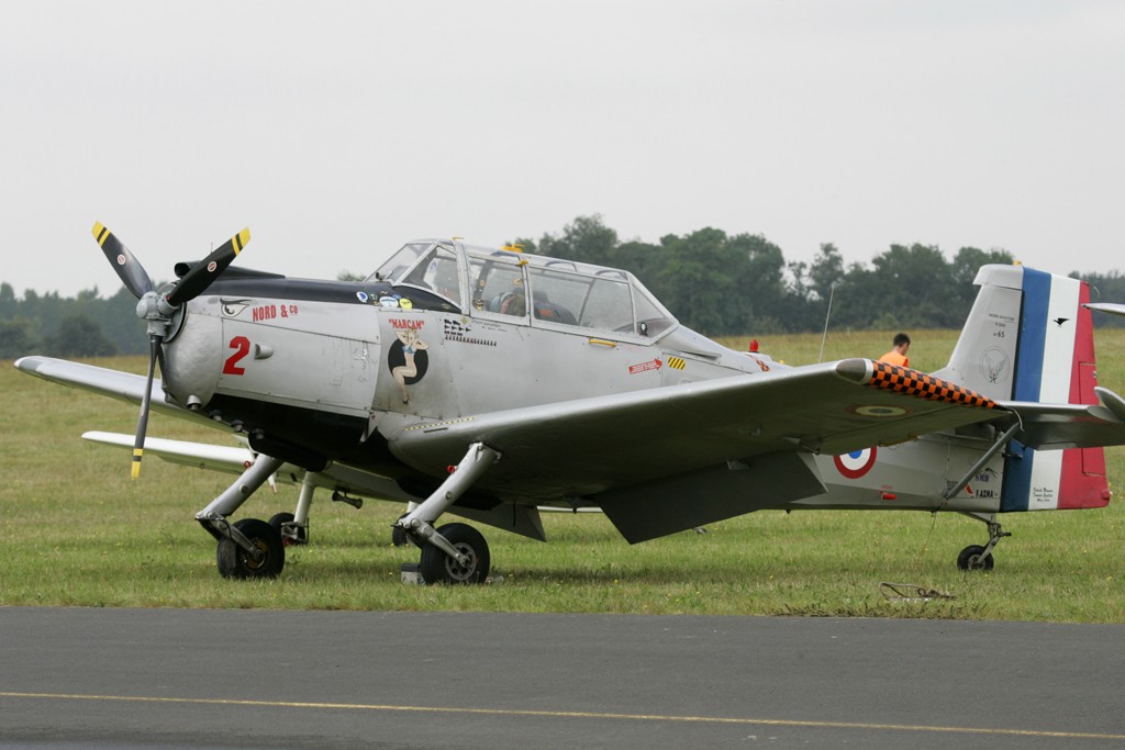 Des pilotes et des avions.: Nord Aviation 3202 Master