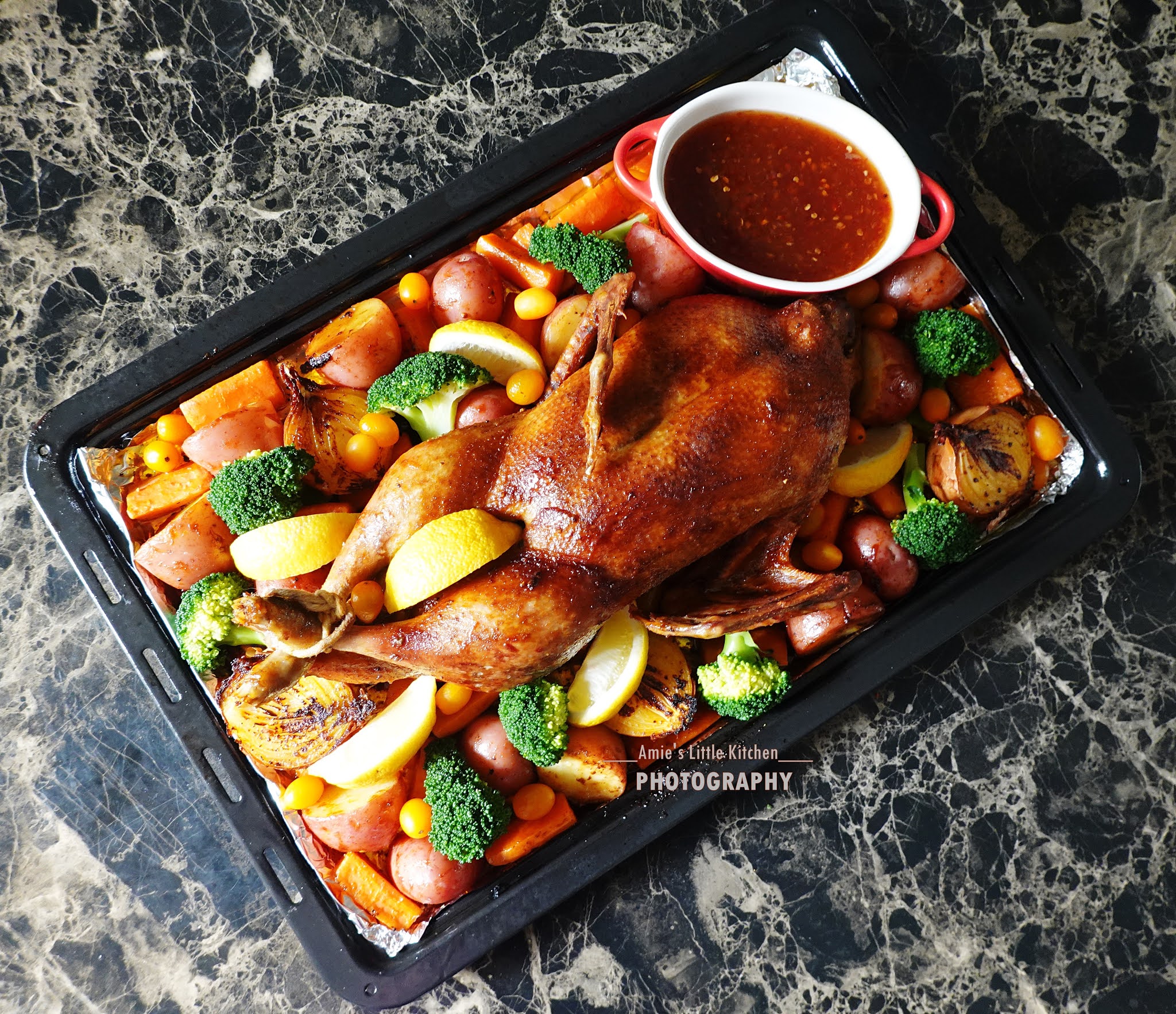 Itik Panggang Sos Plum - Amie's Little Kitchen