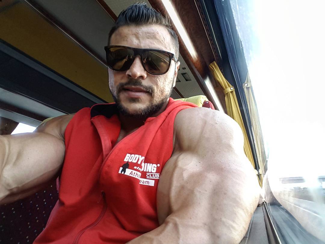 Bodybuilder Muscle Worship: George Retsinas Greek Bodybuilder