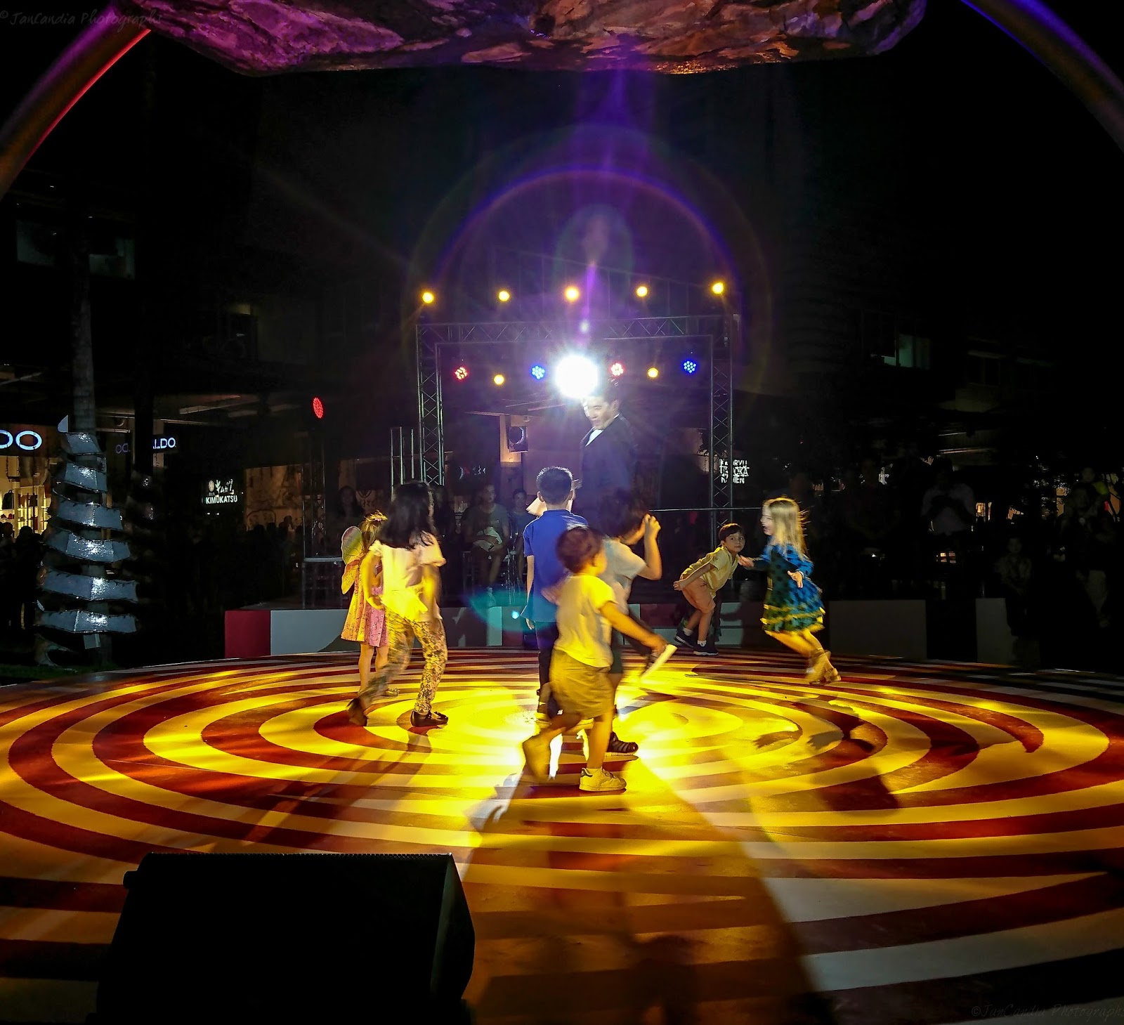 5 Reasons Why You Should Visit Bonifacio Global City for the Holidays