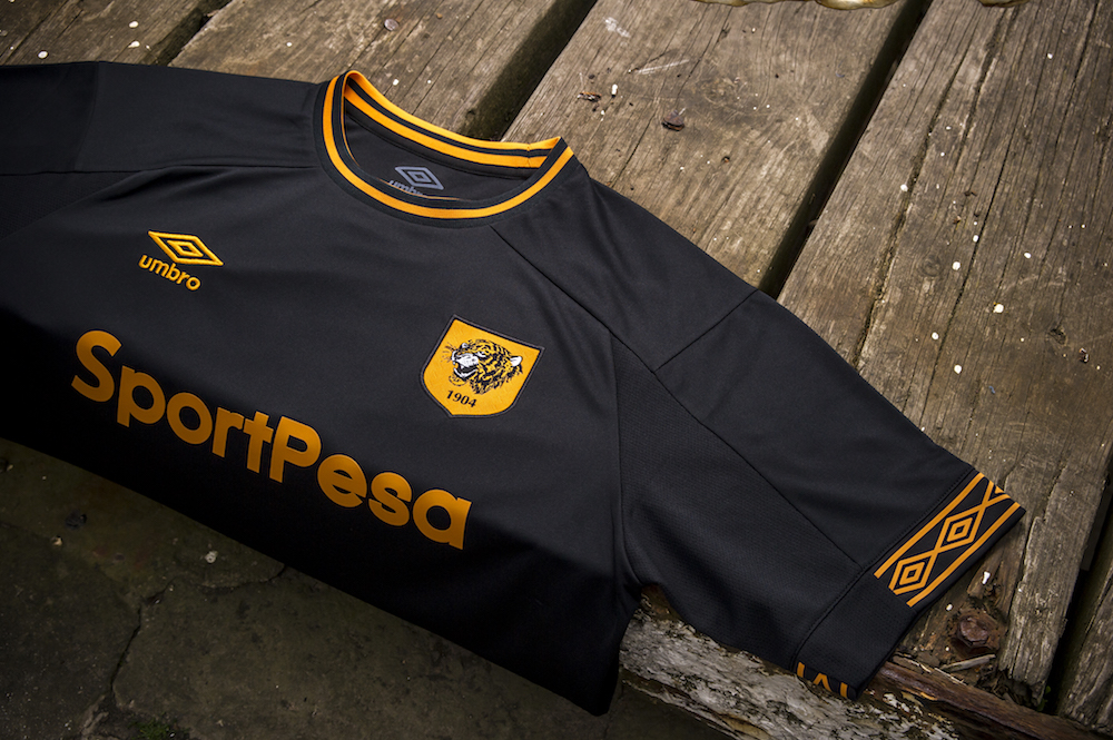 Hull City 18-19 Away Kit Released - Footy Headlines