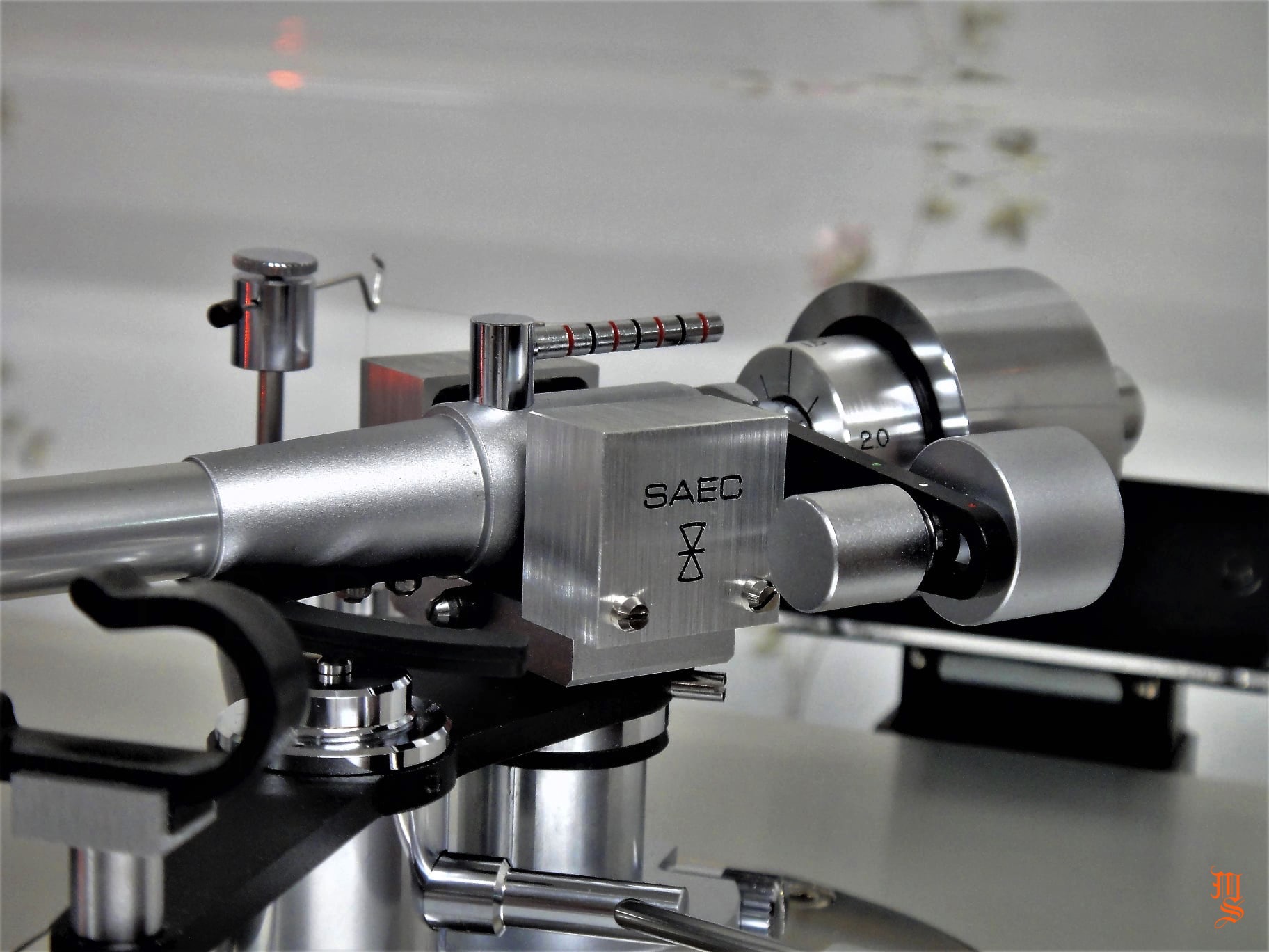SAEC WE-407/23 TONEARM – M & S | Ultimate High-Fidelity