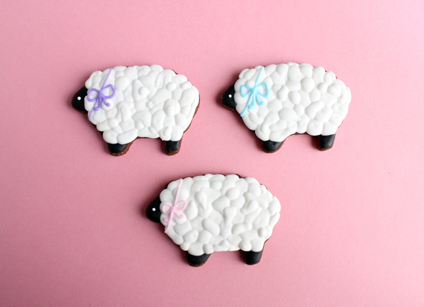 Sheep Cookie Tutorial | Gwen's Kitchen Creations