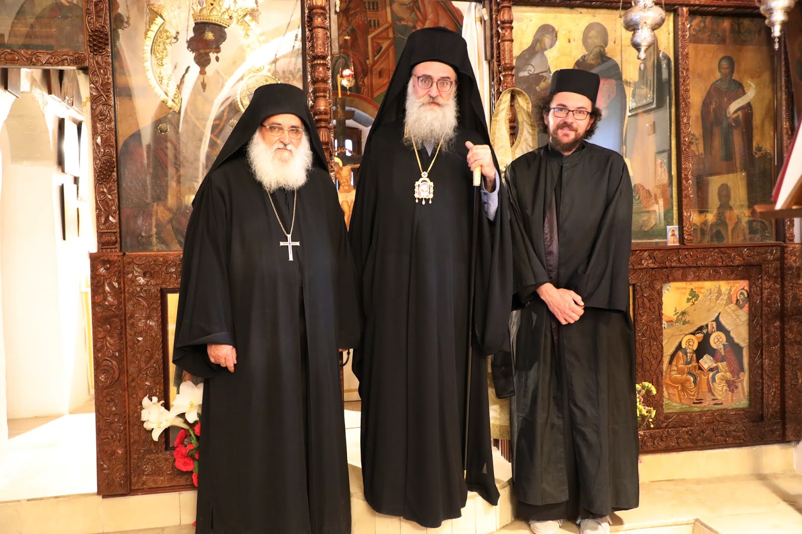 Ιερά Μονή Οδηγήτριας: ΡΑΣΟΦΟΡΙΑ ΣΤΗΝ ΙΕΡΑ ΜΟΝΗ ΟΔΗΓΗΤΡΙΑΣ