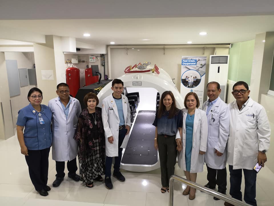 Cebu Doctors University Hospital now offers a multi-person hyperbaric chamber - The Lazy ...