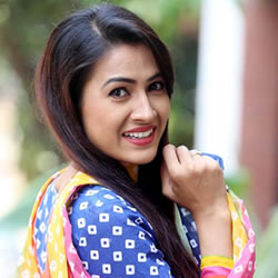 LIST: 40+ Most Beautiful & Hot Bangladeshi Models