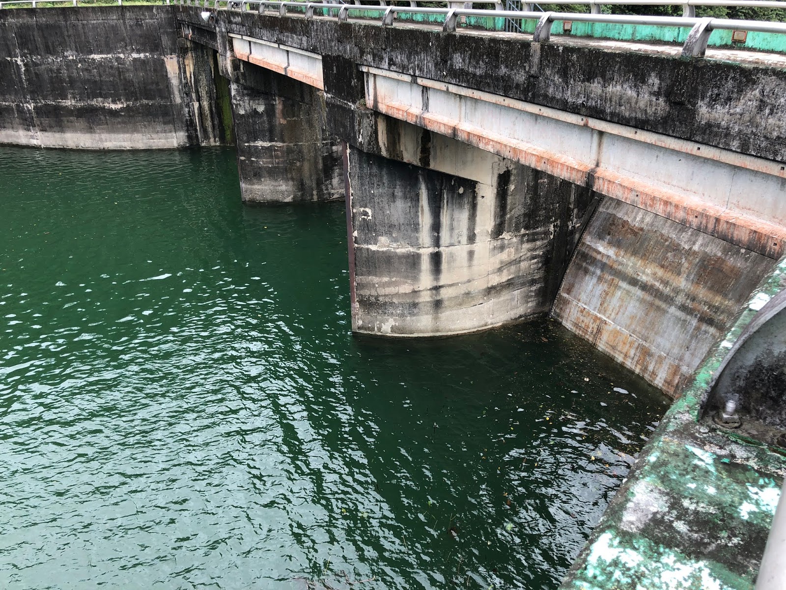 Angat Dam @ Barangay San Lorenzo, Norzagaray, Bulcan; Philippines | Moonlit