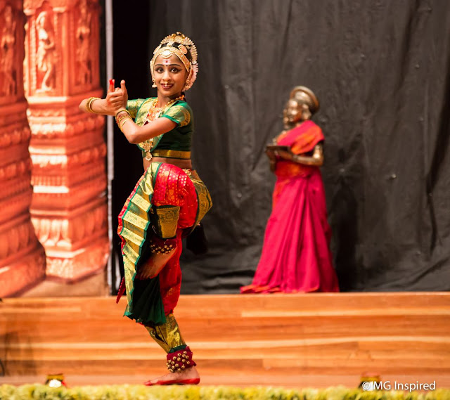 தமிழ்முரசு Tamil Murasu: அதிசயம் மிக்க அற்புதமான பரதநாட்டிய அரங்கேற்றம்.