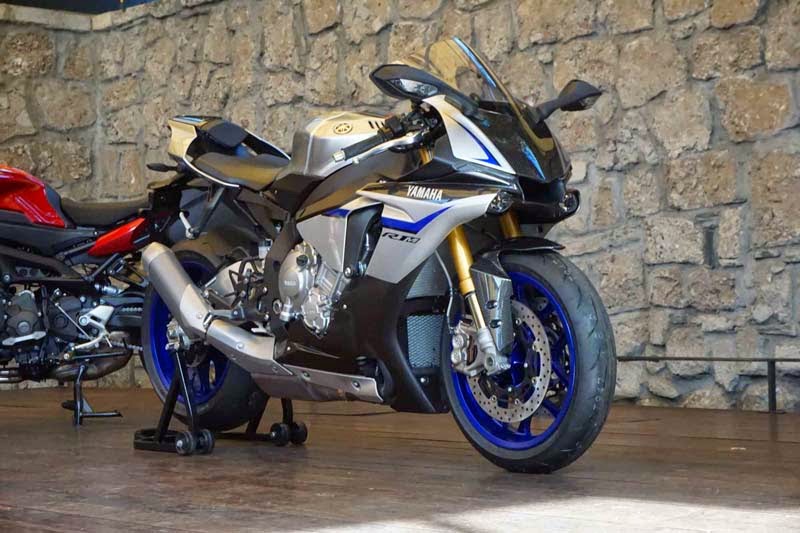 Modifikasi Motor Sport Yamaha R1 Terbaru - Kawasaki | My Lite Blog