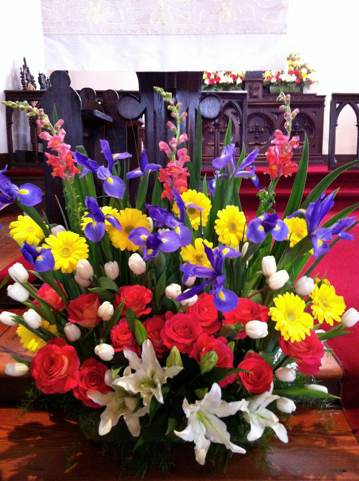 The Chapel of the Cross Flower Guild