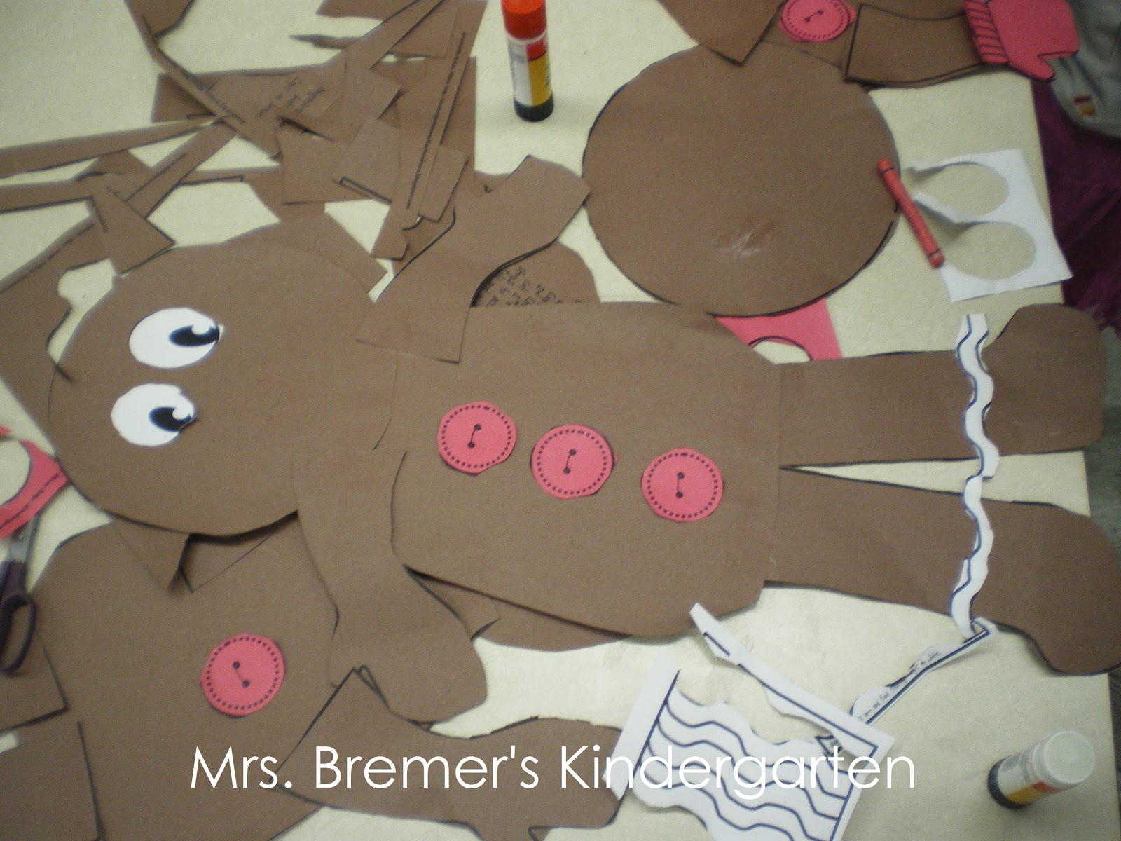 Christmas Bulletin Board and Gingerbread Men Craft | Mrs. Bremer's Class