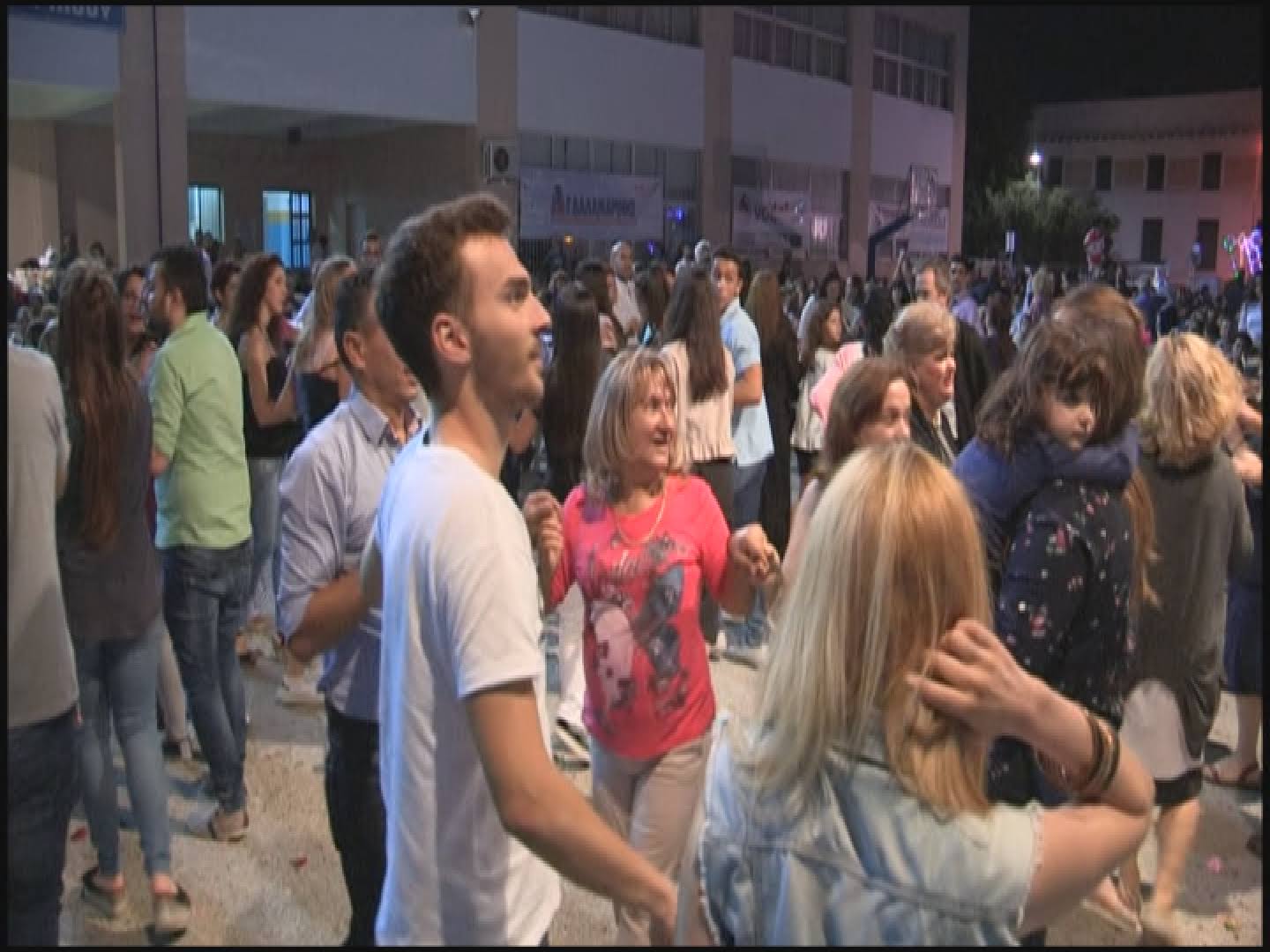 Το "έκαψαν" στη δημοτική βραδιά της Ένωσης Αρκάδων Ν.Κορινθίας - Πάνω ...