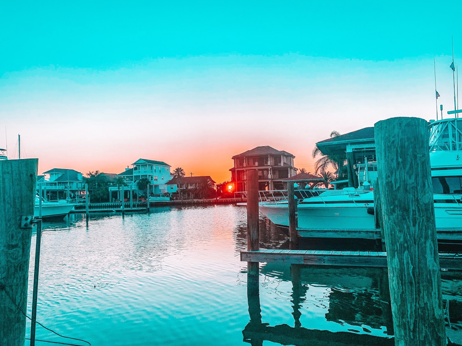 {FREEPORT, TX ~ SURFSIDE BEACH // SUMMER VACATION 2020} - HALL AROUND TEXAS