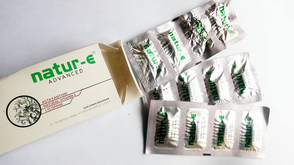 [REVIEW] Natur-E Advance Capsule, Usir Cantik Radikal Bebas! - Mama Nuy!
