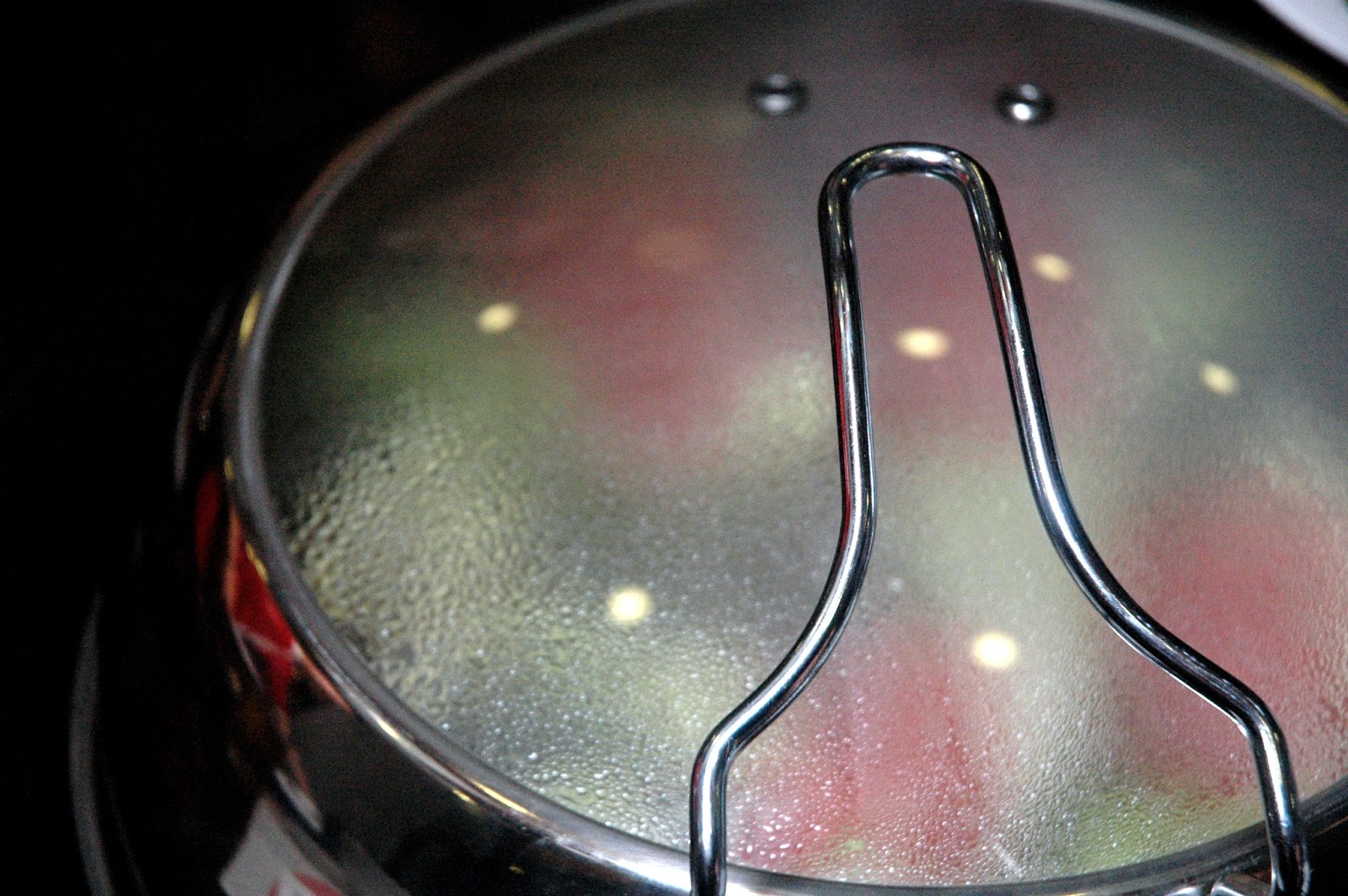 DUDE FOR FOOD: Steamin' with the New Steam Pot at Huat Pot