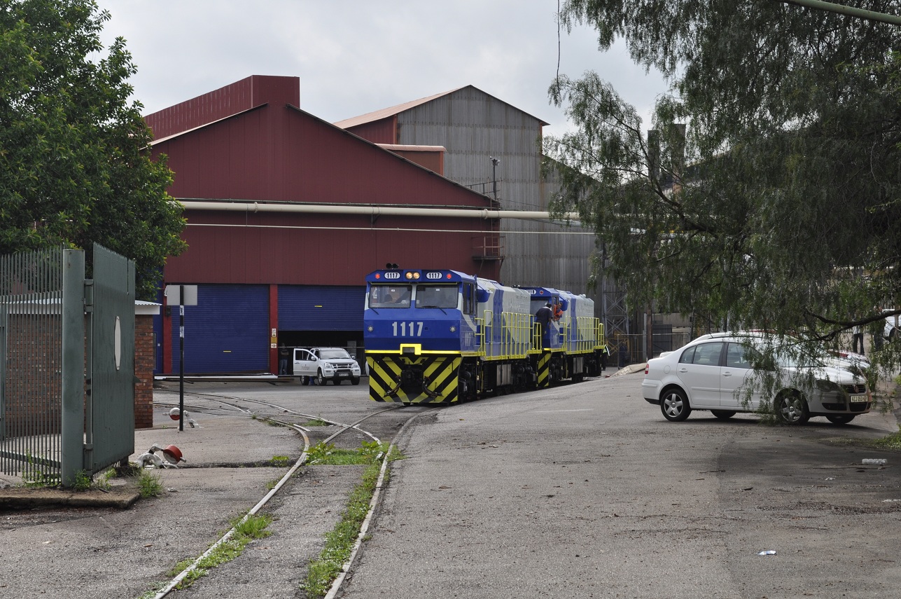 SAR CONNECTA: 1117 & 1118 Grindrod RRL Diesels - Pretoria (28th ...