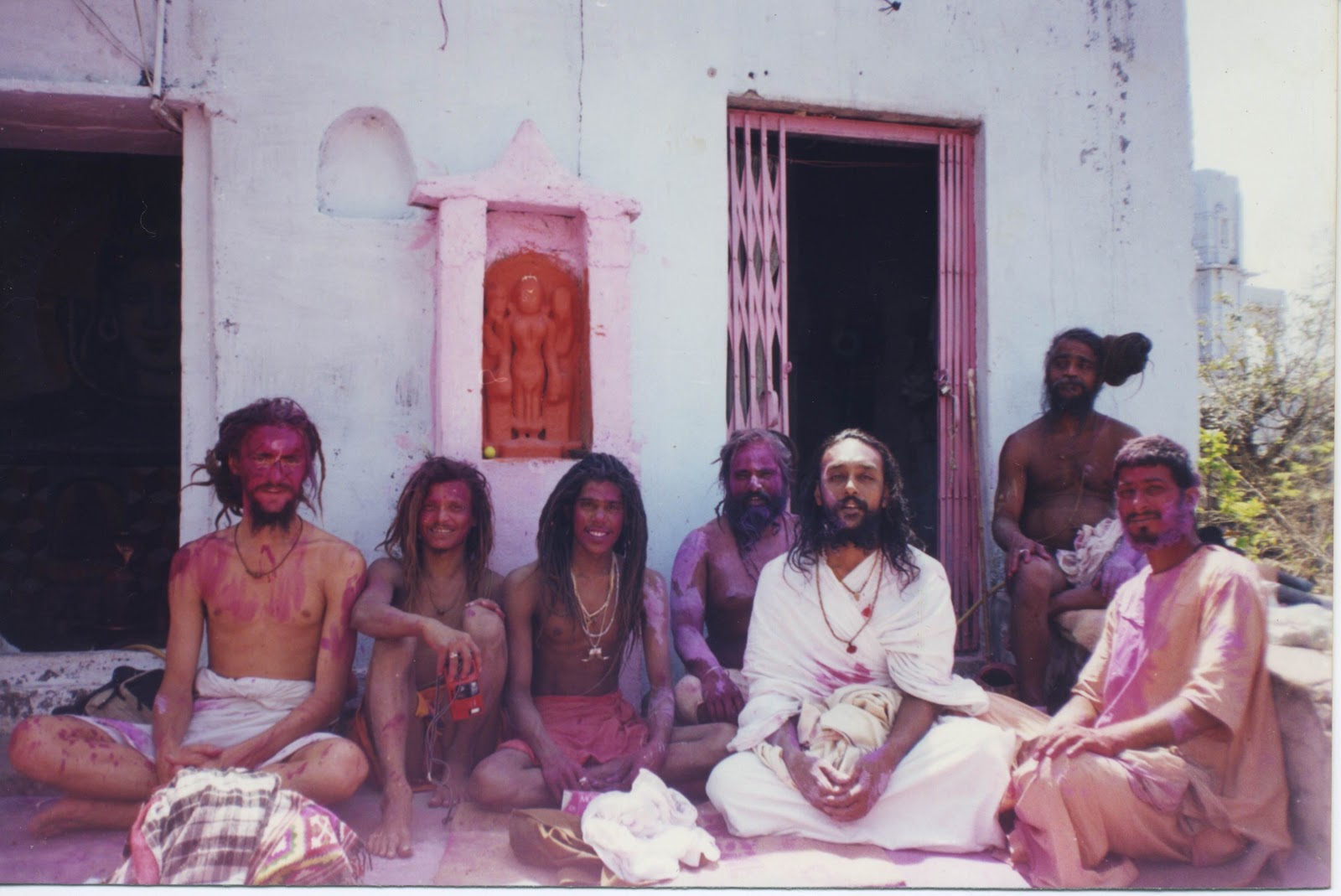 shivers up the spine: Do Yogis Still Fly? Fables and Flightpaths of the ...