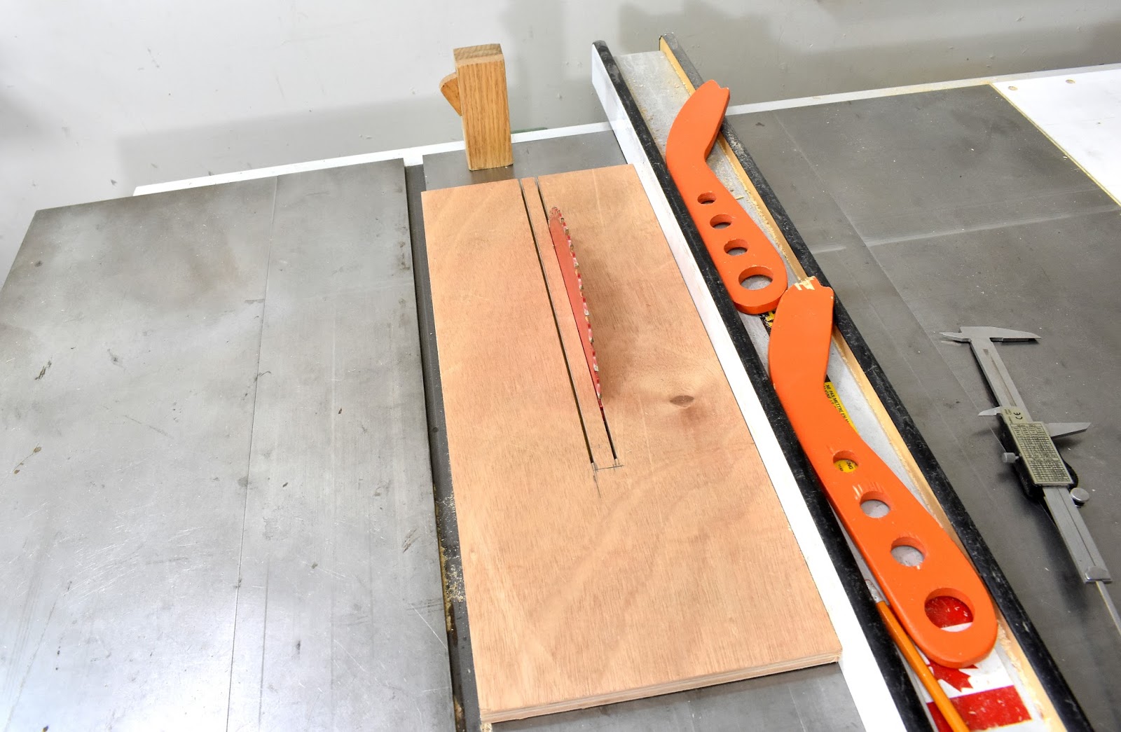 Jax Design: Dog Elevator