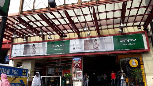 Advertising Indonesia: Profil Mall PGC Cililitan Jakarta Timur