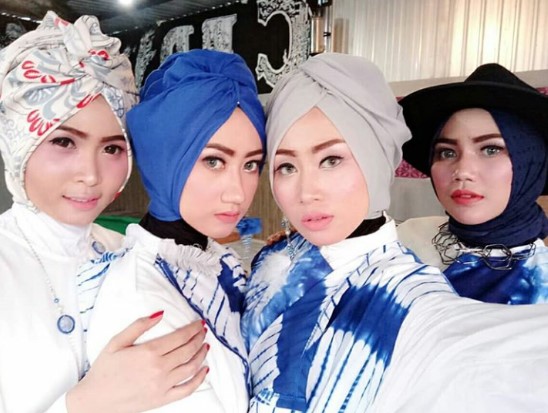 √ 25 Model Hijab Turban Modern Paling Hitz Kekinian yang Wajib Kamu ...