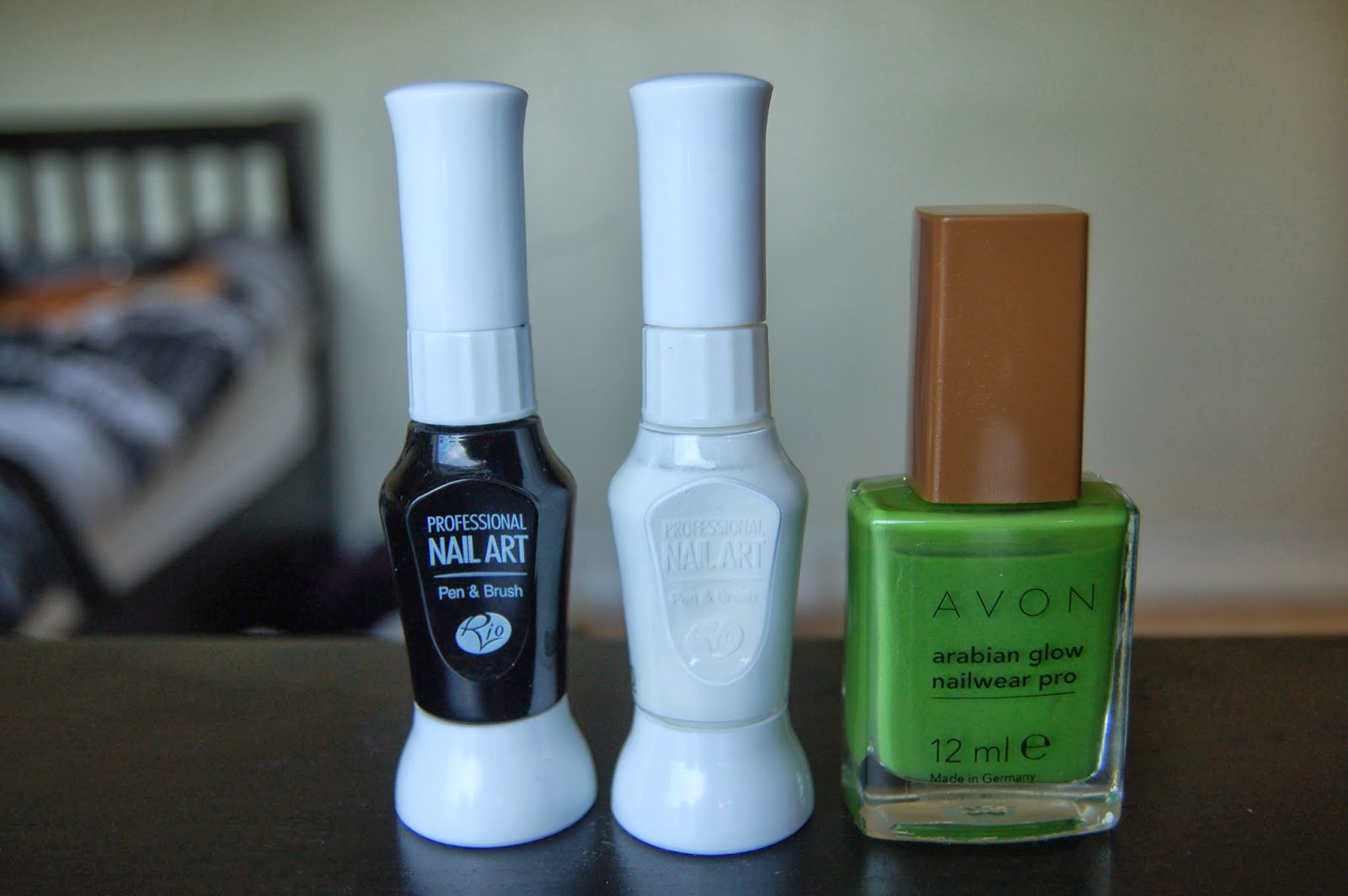 ConnellAoife: Mike Wazowski - Monsters Inc. Nails Art