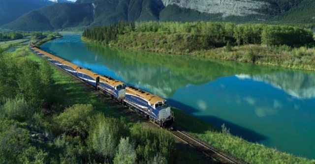 Bests scenic train trips around the world ~ World Travel Destination ...