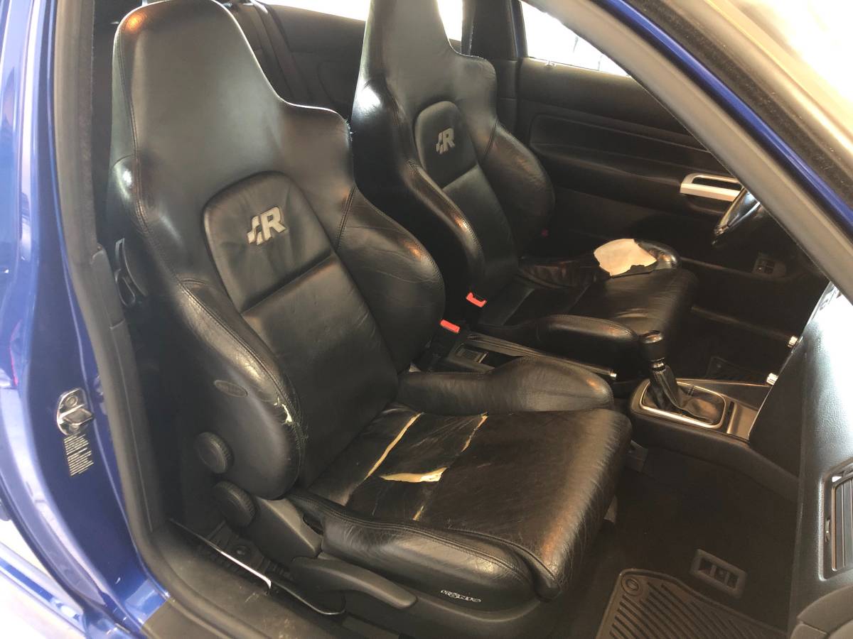 Rare and Cool: 2004 Volkswagen R32 - DailyTurismo