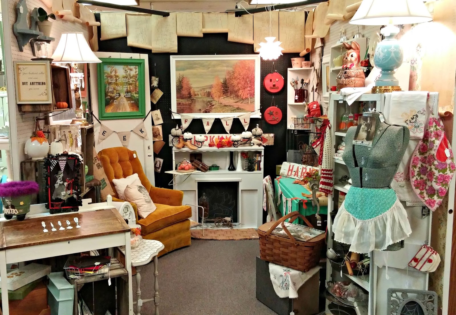 Fall Themed Antique Booth Update - Little Vintage Cottage