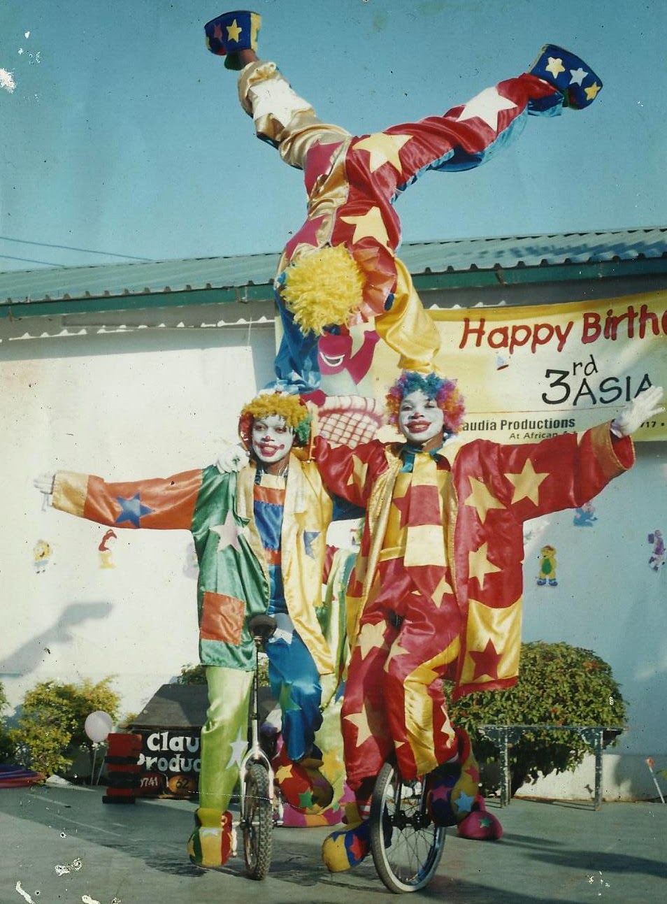 African Arts Acrobatic!!