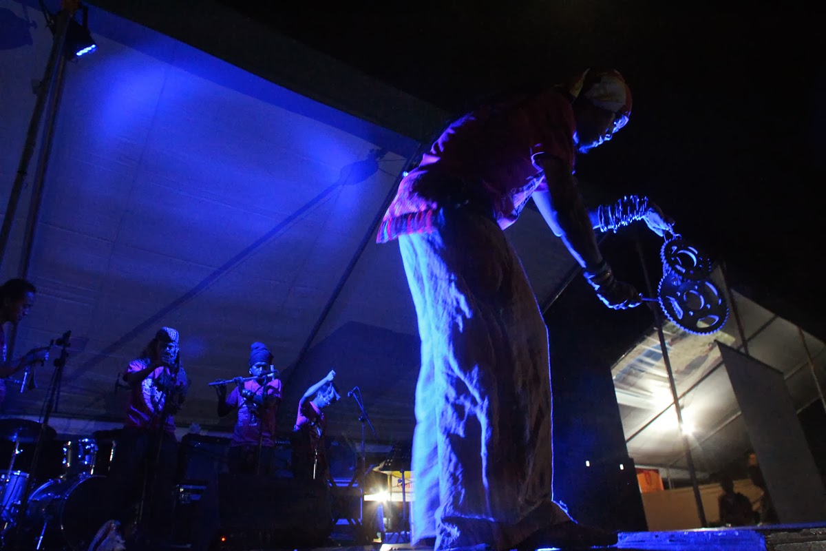 Philippines Design + Build Studio: Having Fun Fundraising