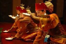 TARI PIRING DARI SUMATERA BARAT - Melly's Blog