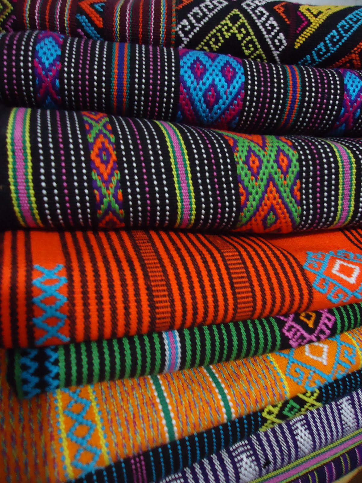 Tenun Timor - Motif Buna